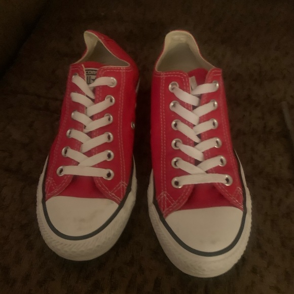 Converse | Shoes | Red Converse Low Top Sneaks | Poshmark